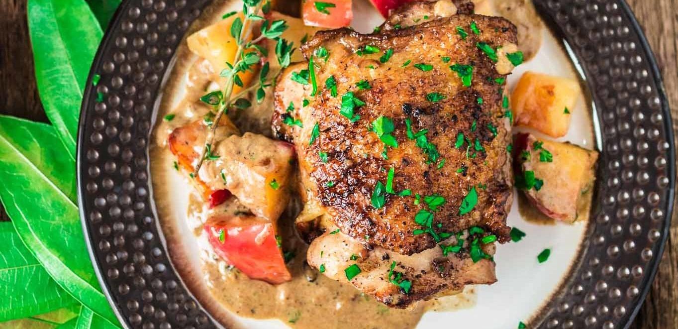 Poulet Vallée D’auge (Creamy Chicken with SweeTango Apples) | SweeTango