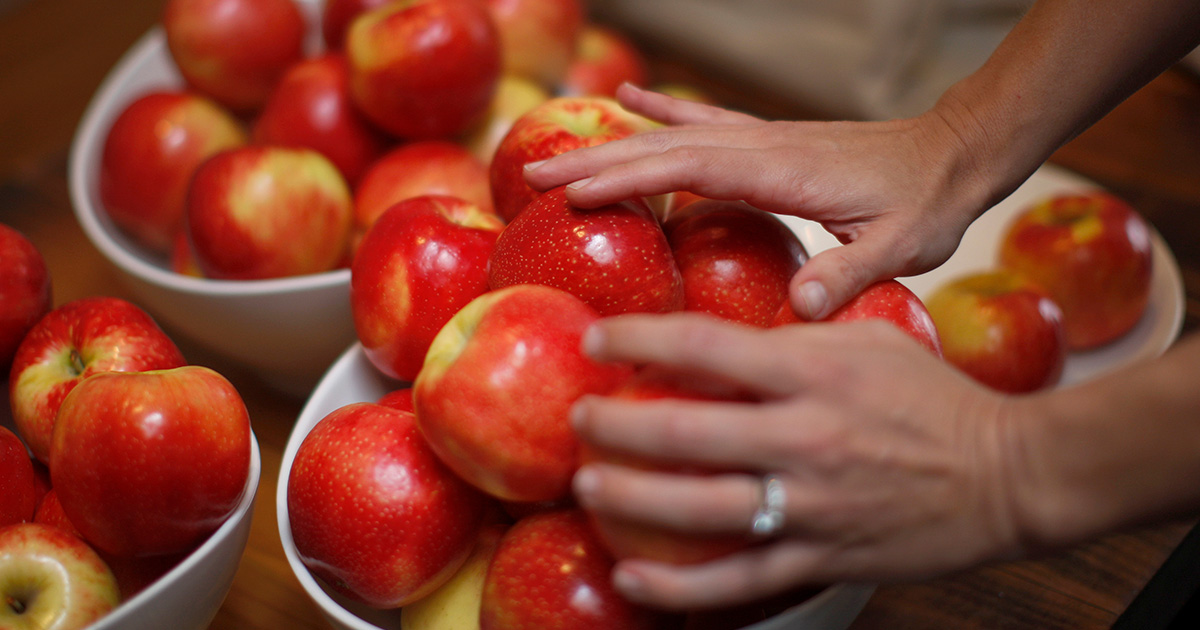 Find sweetango apples